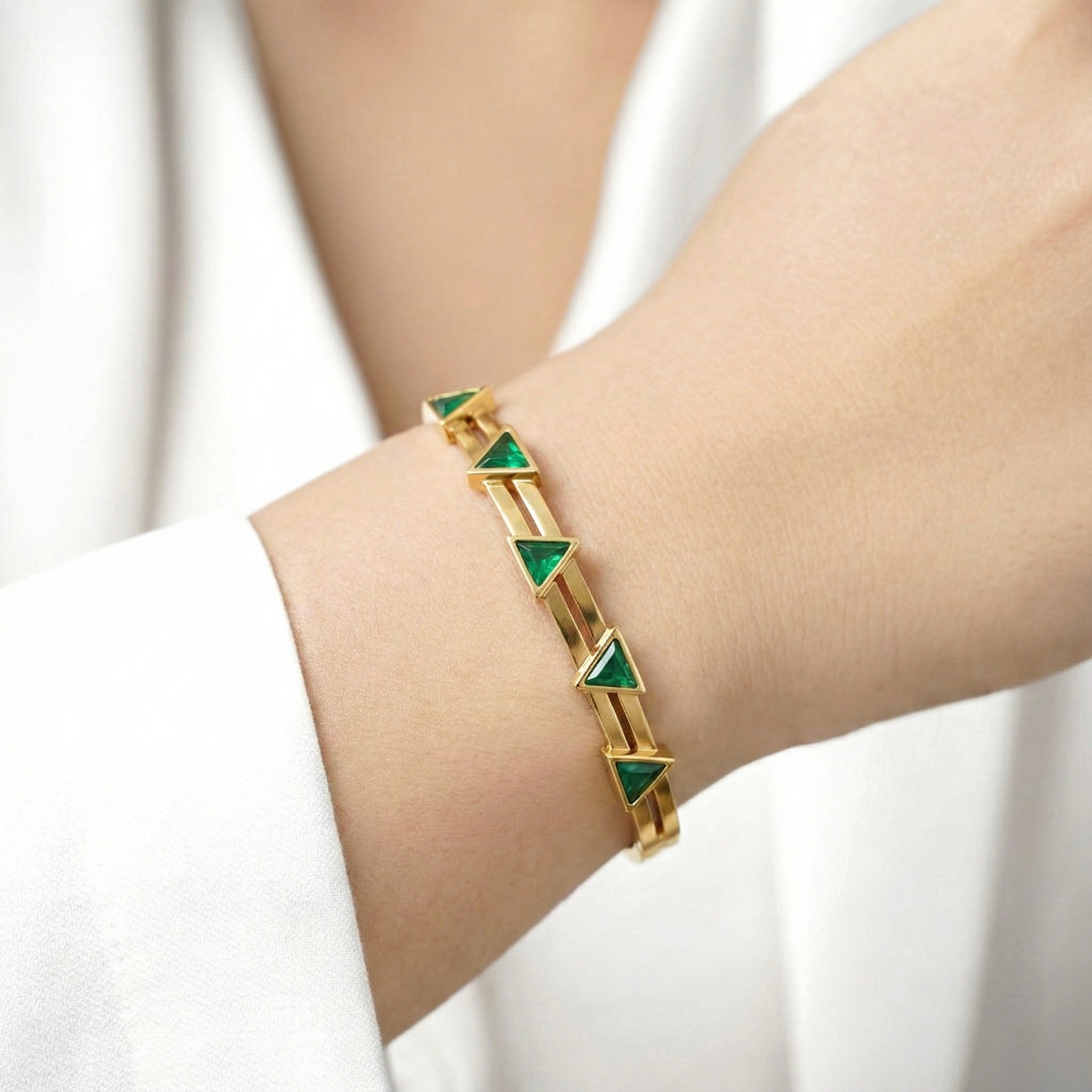 Bold Triangle Kada – Ashvi Store